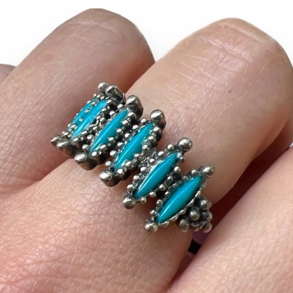 Vintage | Jewelry | Vintage Turquoise Needlepoint Zuni Ring | Poshmark